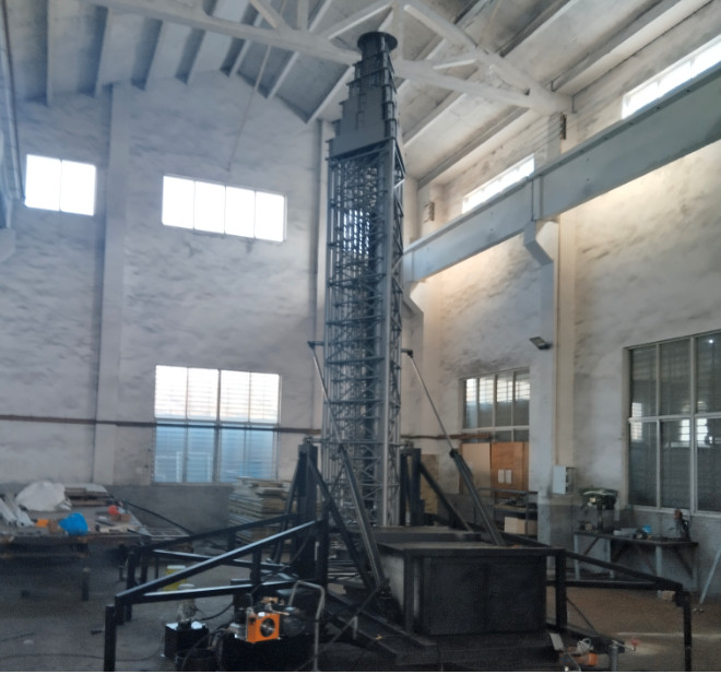 120ft Tower Telescopic Fast Deployment Trailer Tower With Shelter Cell ...